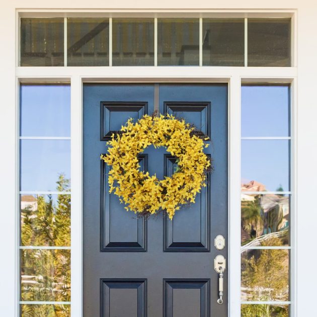 16 Natural Spring Wreath Designs That Will Freshen Up Your Decor