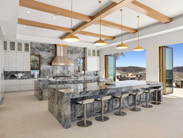 18 Contemporary Kitchen Designs That Combine Form and Function