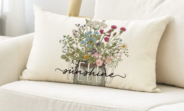 18 Gorgeous Floral Spring Pillow Designs for a Seasonal Update