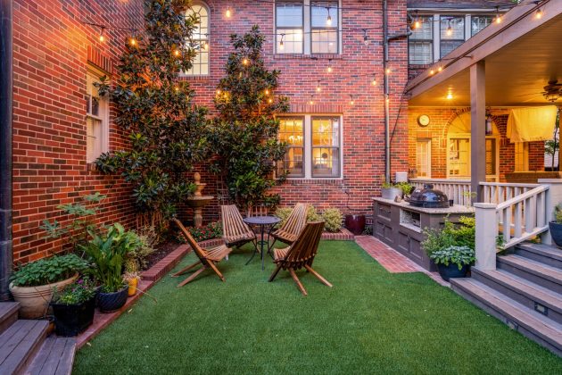 18 Transitional Landscape Designs for a Classic-Modern Look in Your Yard