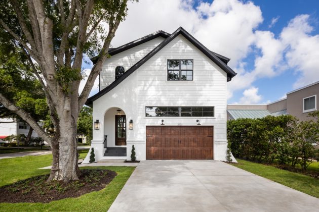 Mixing Styles: 20 Transitional Home Exterior Ideas for a Unique Look