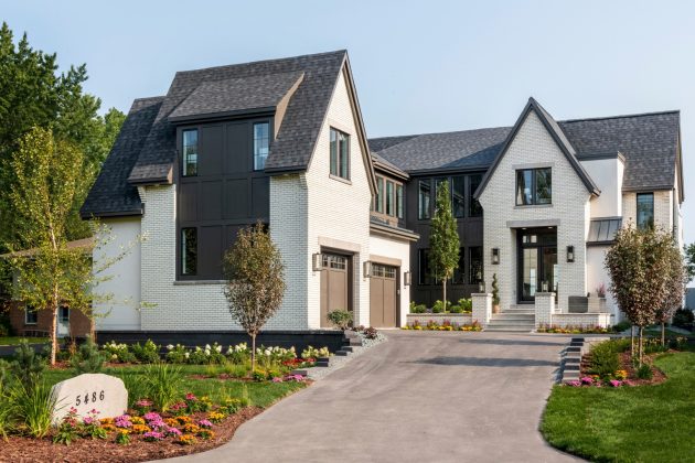 Mixing Styles: 20 Transitional Home Exterior Ideas for a Unique Look