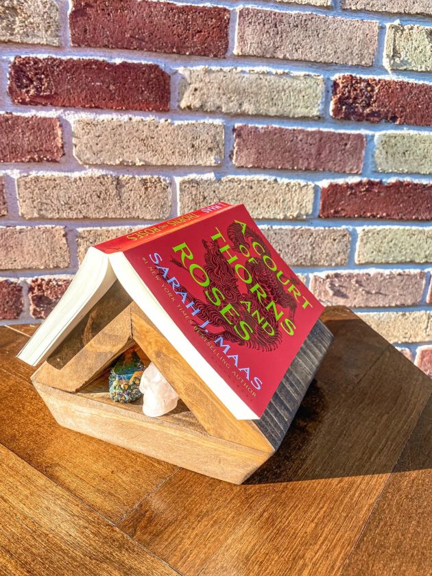 15 Clever Book Rest Designs That Will Help You Stay Organized