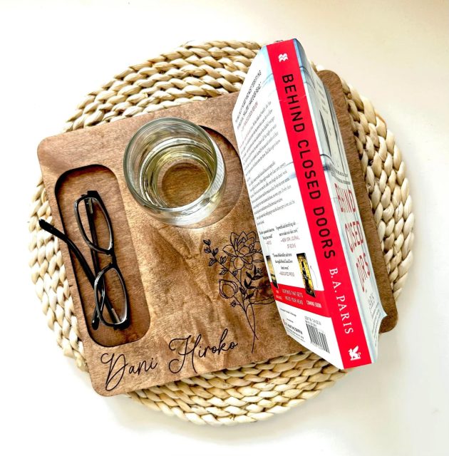 15 Clever Book Rest Designs That Will Help You Stay Organized
