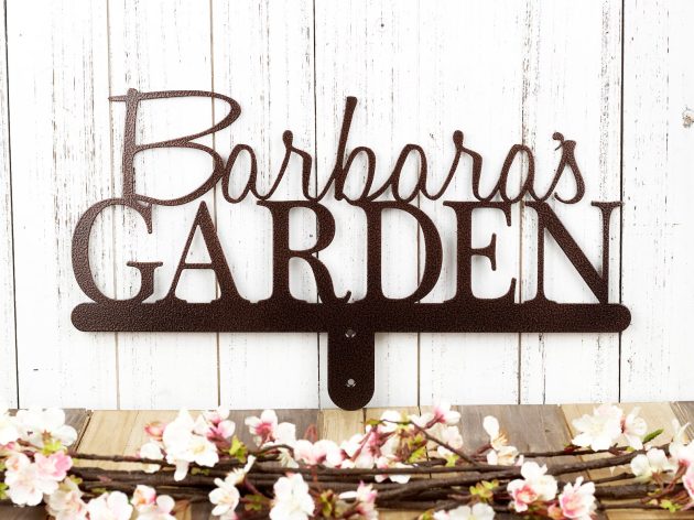 15 Outdoor Decoration Ideas to Add a Pop of Color and Personality to ...