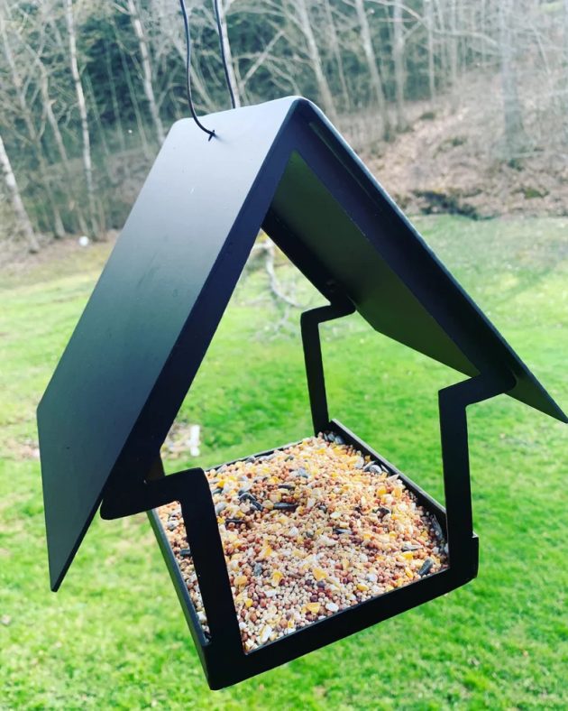 16 Bird Feeders for Garden Bliss: Inviting Nature's Beauty to Your ...