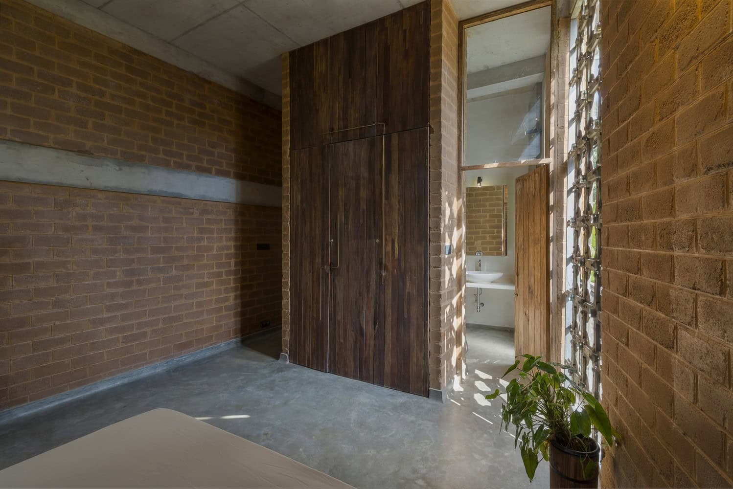 IHA Residence by Wallmakers in Thiruvananthapuram, India