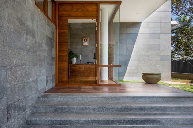 18 Captivating Contemporary Entrance Designs That Welcome in Style