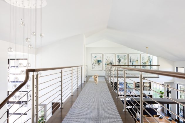 18 Contemporary Hall Designs That Embrace Minimalism and Sophistication