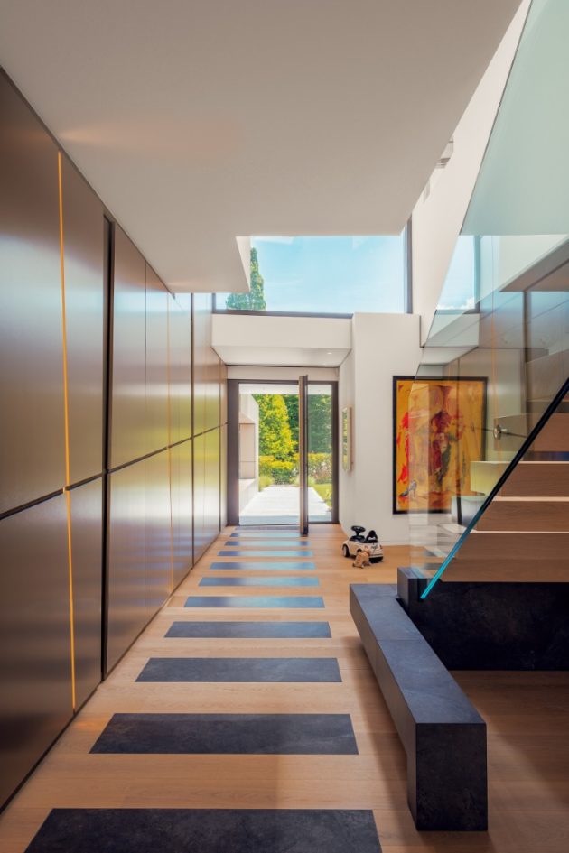 20 Stunning Contemporary Entry Hall Designs That Make a Lasting First ...
