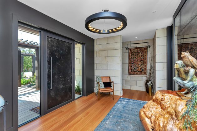 20 Stunning Contemporary Entry Hall Designs That Make a Lasting First ...