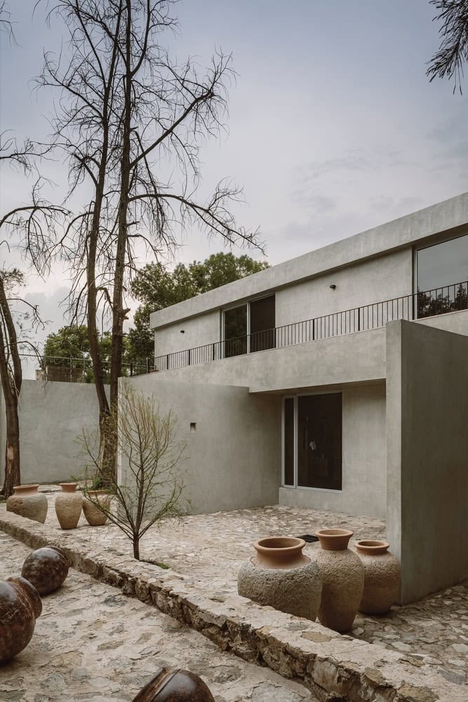 Mate House by Araujo Galván Arquitectos in Mexico