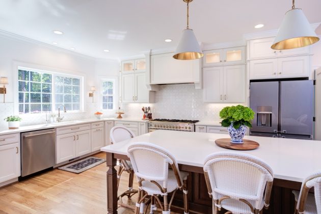 15 Alluring Traditional Kitchen Designs for the Heart of the Home