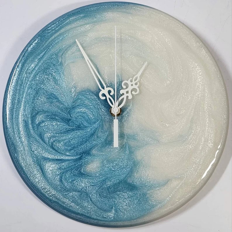 15 Beach-Inspired Coastal Wall Clocks for a Timeless Coastal Retreat