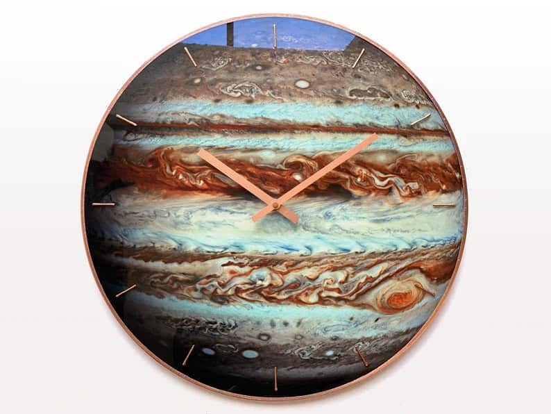 15 Beach-Inspired Coastal Wall Clocks for a Timeless Coastal Retreat