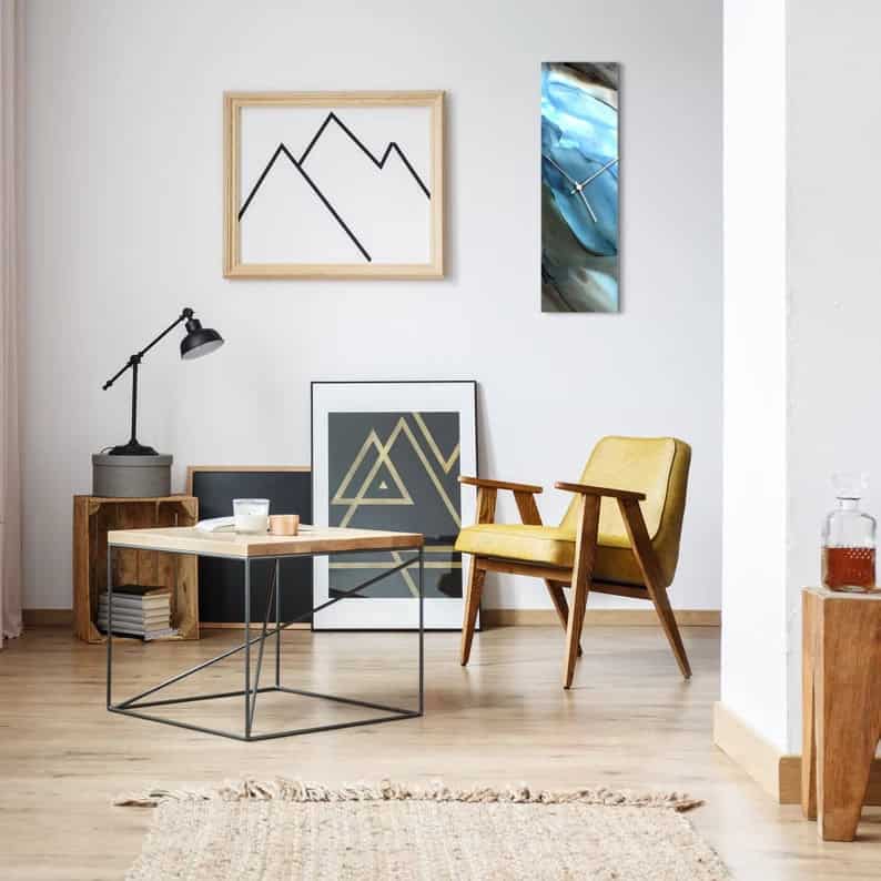 15 Beach-Inspired Coastal Wall Clocks for a Timeless Coastal Retreat