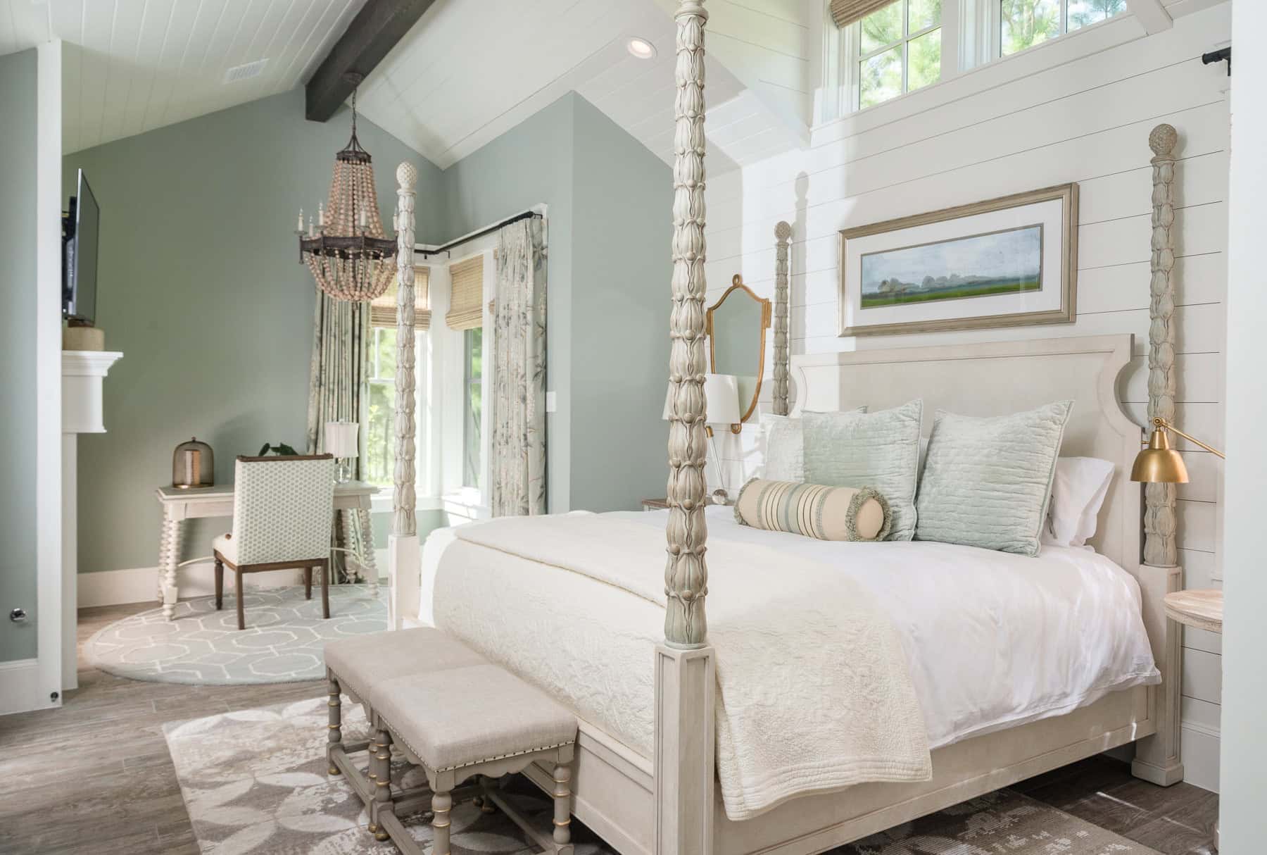 15 Cozy and Timeless Traditional Bedroom Designs