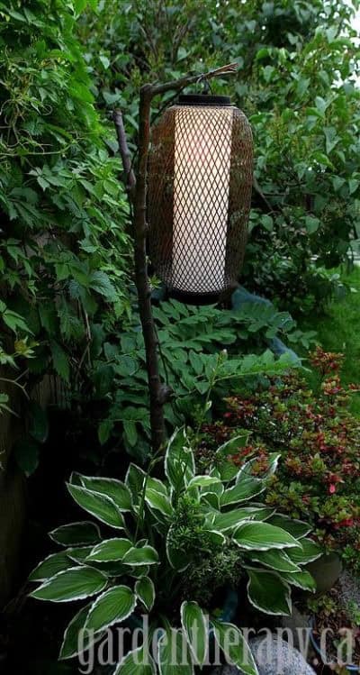 15 Easy and Beautiful DIY Outdoor Lights Ideas to Try