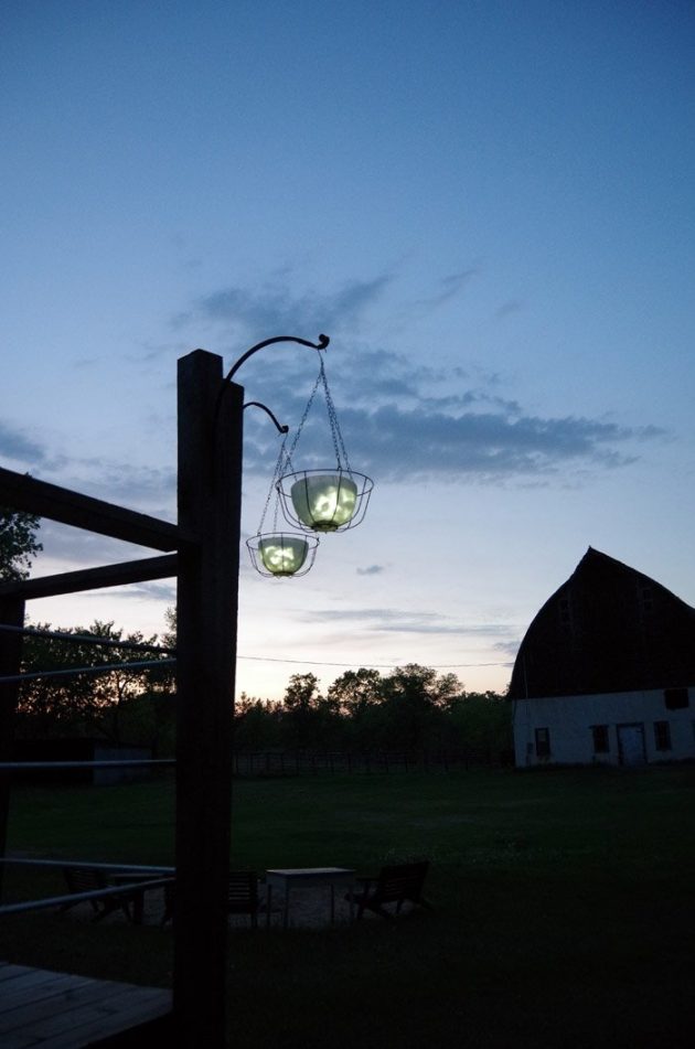 15 Easy and Beautiful DIY Outdoor Lights Ideas to Try