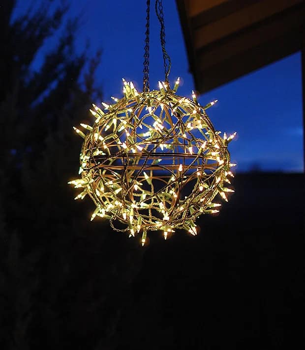 15 Easy and Beautiful DIY Outdoor Lights Ideas to Try