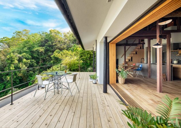 18 Contemporary Balcony Designs to Maximize Your Outdoor Living Experience