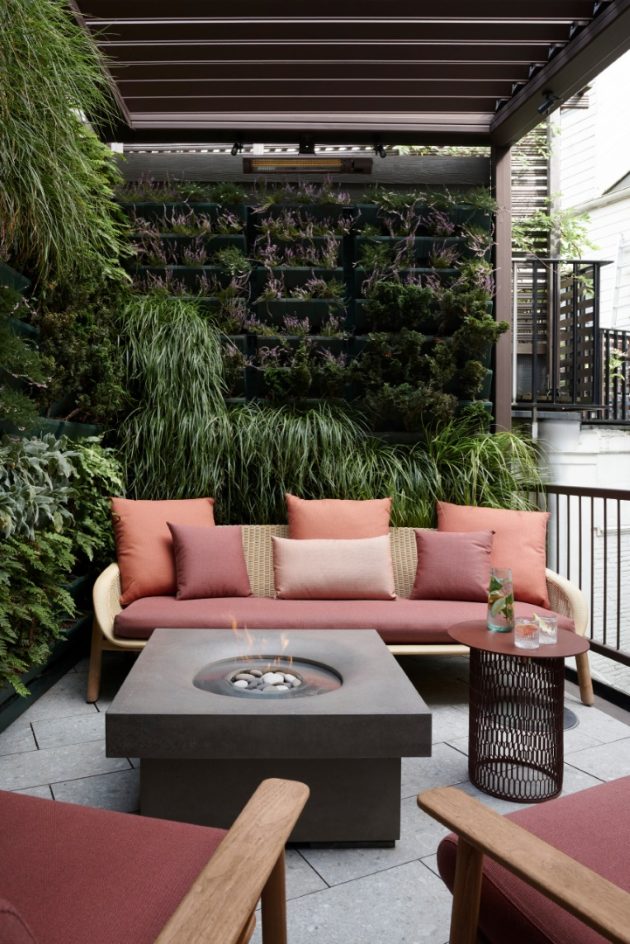 18 Contemporary Balcony Designs to Maximize Your Outdoor Living Experience