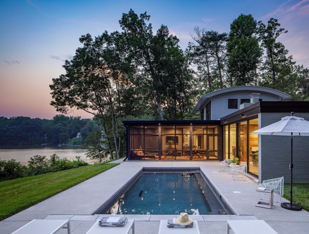 20 Contemporary Swimming Pool Designs that Redefine Outdoor Relaxation