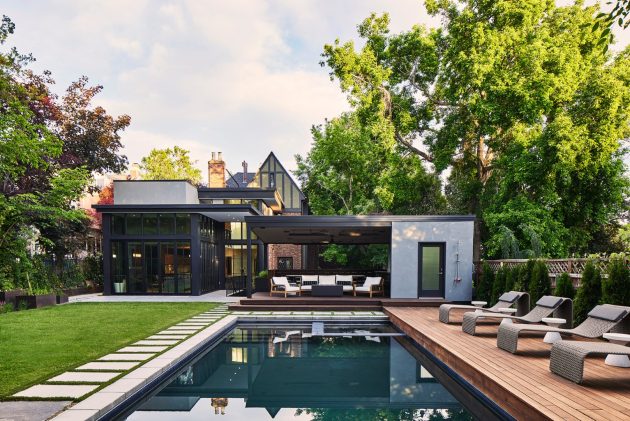20 Contemporary Swimming Pool Designs that Redefine Outdoor Relaxation
