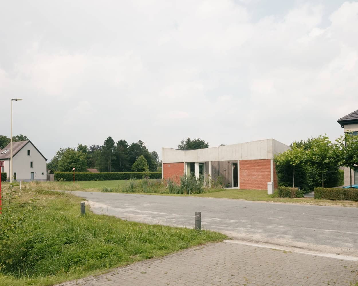 House hkZ by BLAF Architecten in Zoersel, Belgium