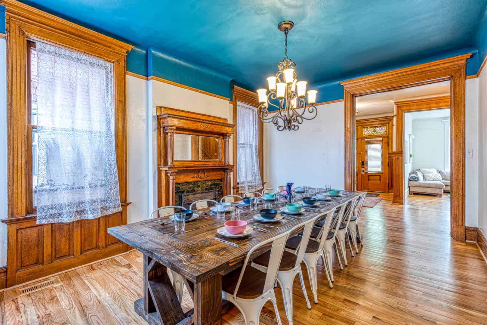 15 Cozy and Inviting Traditional Dining Room Designs for Memorable Meals