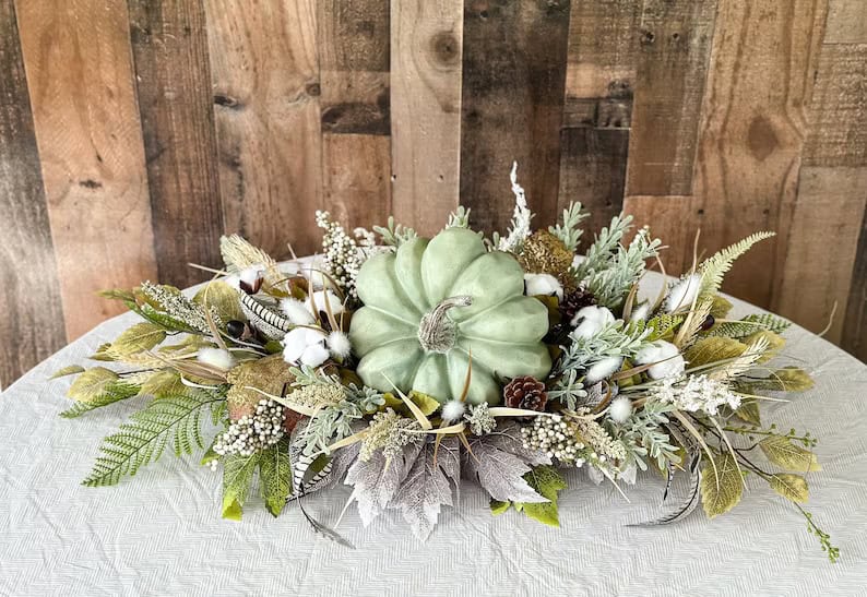 15 Nature-Inspired Fall Centerpiece Designs: A Tapestry of Autumn's Colors
