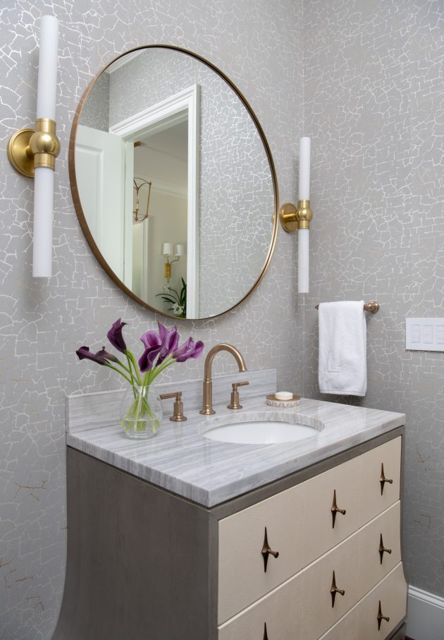 15 Timeless Traditional Powder Room Designs for Classic Elegance