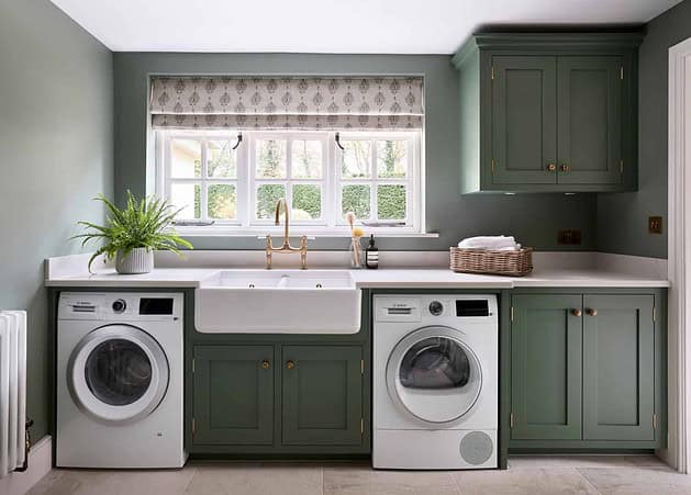 15 Classic Traditional Laundry Room Designs: Where Functionality Meets ...