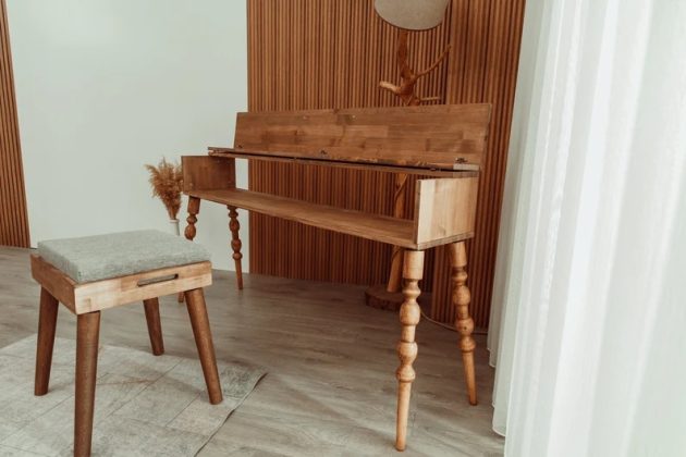 15 Modern Comfy Stool Inspirations for Functional and Fashionable Seating