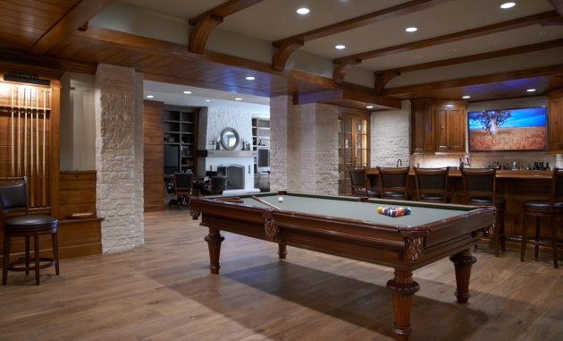 15 Old-World Traditional Basement Ideas for Classic Comfort