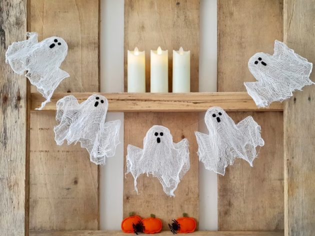 15 Spooky Halloween Garland Designs to Haunt Your Home