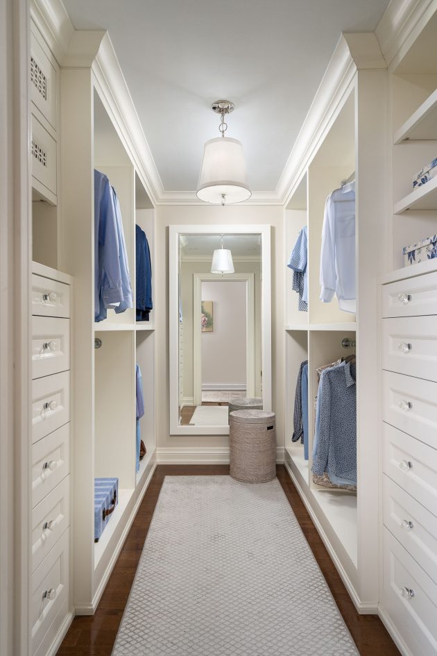 15 Time-Honored Traditional Closet Ideas for Elegant Storage