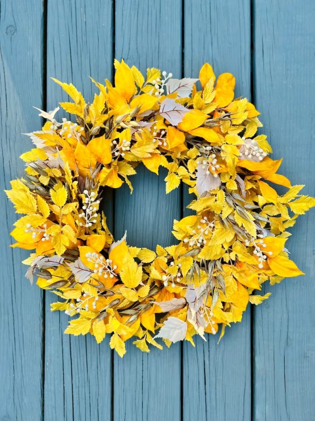 Celebrate the Season with These 15 Stunning Fall Leaves Wreath Ideas