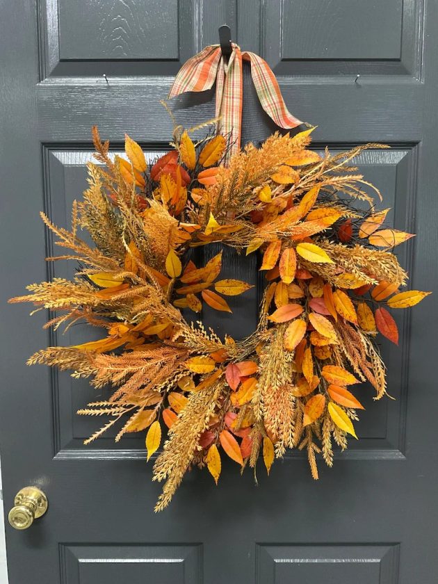 Celebrate the Season with These 15 Stunning Fall Leaves Wreath Ideas