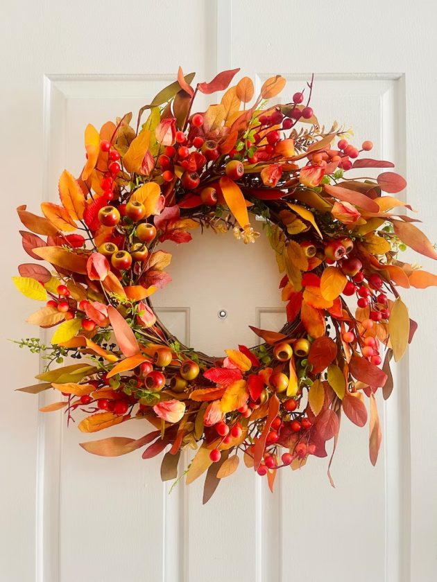 Celebrate the Season with These 15 Stunning Fall Leaves Wreath Ideas