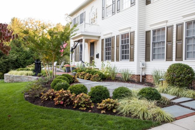 15 Traditional Landscape Designs for a Timeless Garden