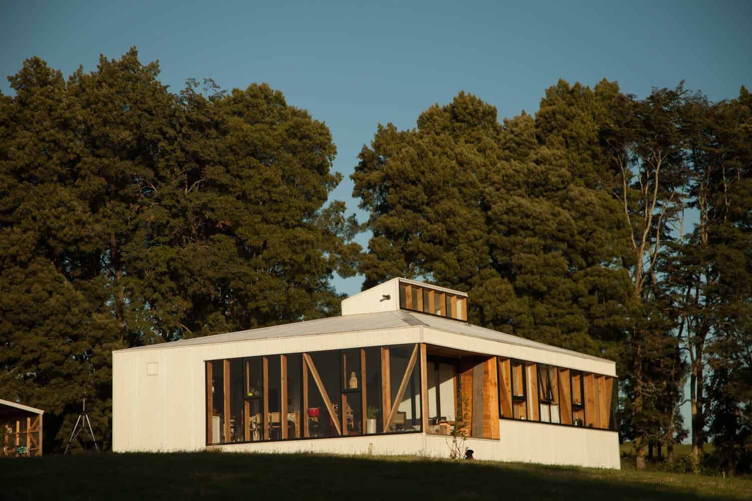 Mirador House by Cristobal Noguera & Abarca + Palma in Frutillar, Chile