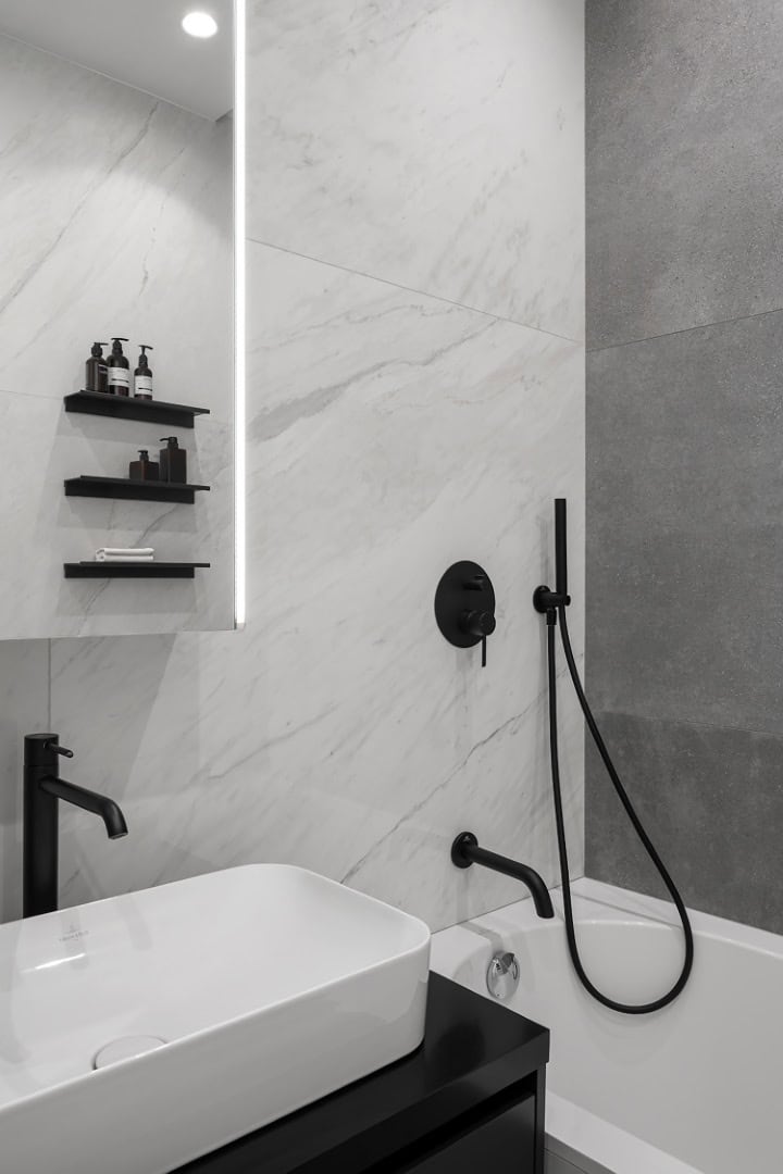 White Moscow Apartment by Alexander Tischler