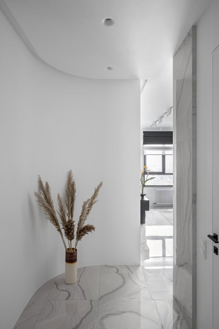White Moscow Apartment by Alexander Tischler