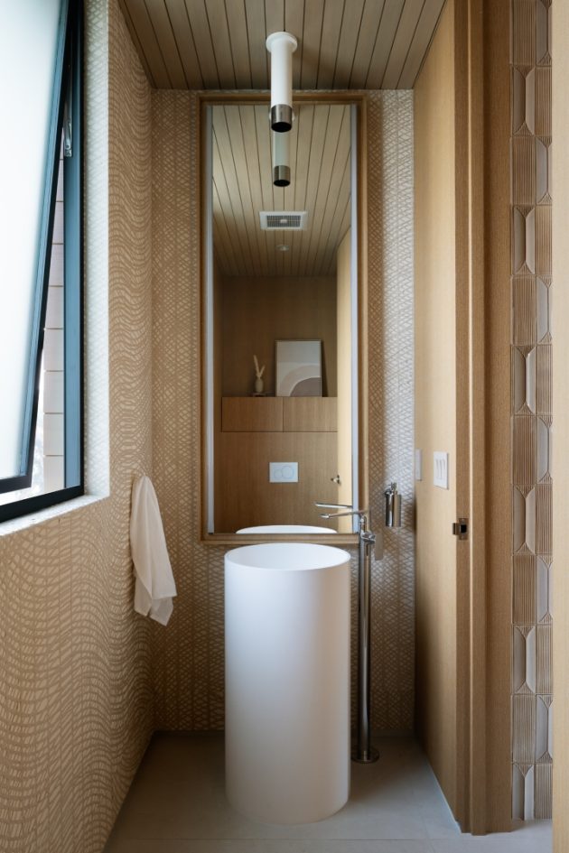 15 Modern Powder Room Designs for a Dash of Elegance
