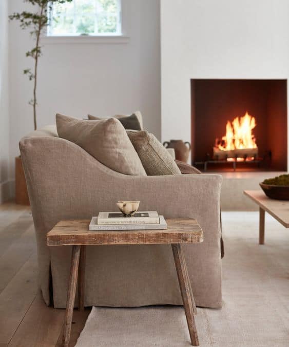 A Comprehensive Linen Sofa Guide for the Modern Home