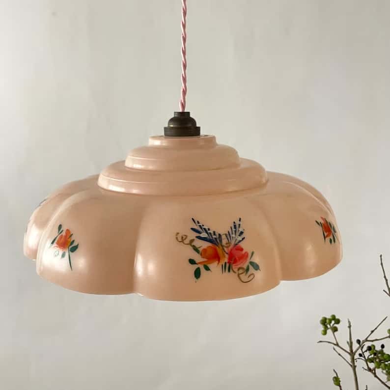 15 Antique Pendant Lamp Designs That Bring Nostalgic Beauty to Any Room