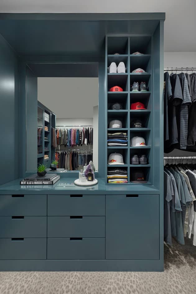 15 Cutting-Edge Modern Closet Designs Redefining Storage Solutions