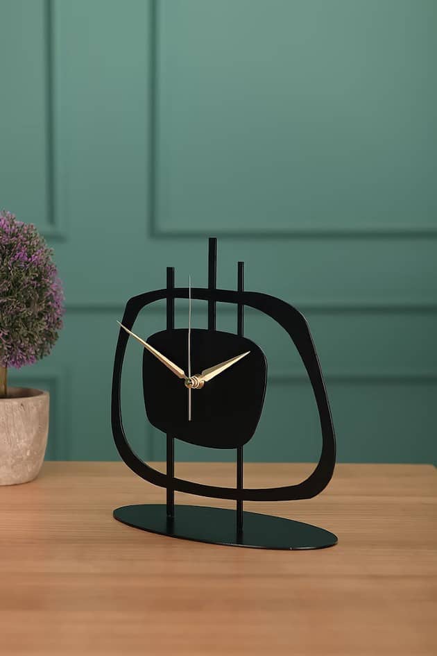 15 Timeless Clock Designs to Transform Your Space