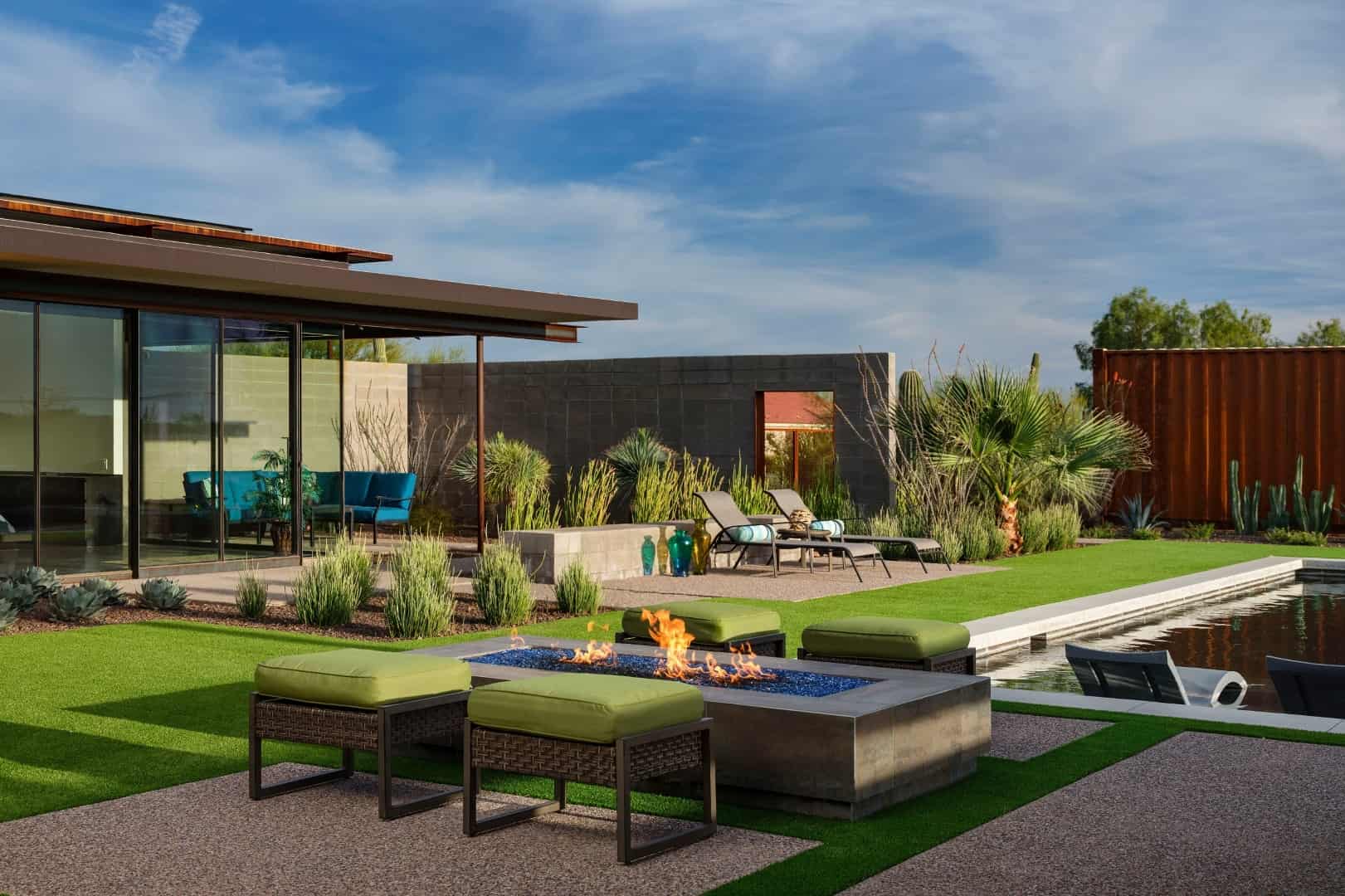 15 Chic Modern Patio Designs to Transform Your Outdoor Oasis